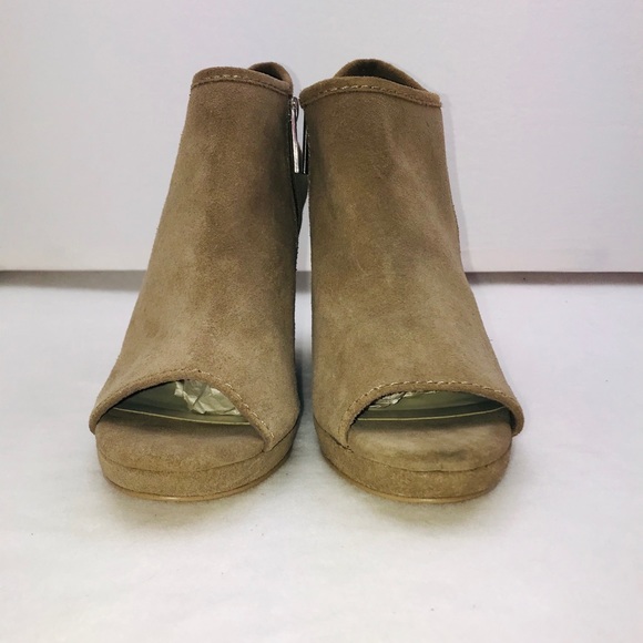 BCBGeneration | Shoes | Nwt Bcbgeneration Wedge Peep Toe Boots | Poshmark
